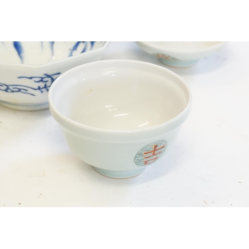 Ex Collection of Rev. John Gage Waller. A Graduated Set of Three Art ...