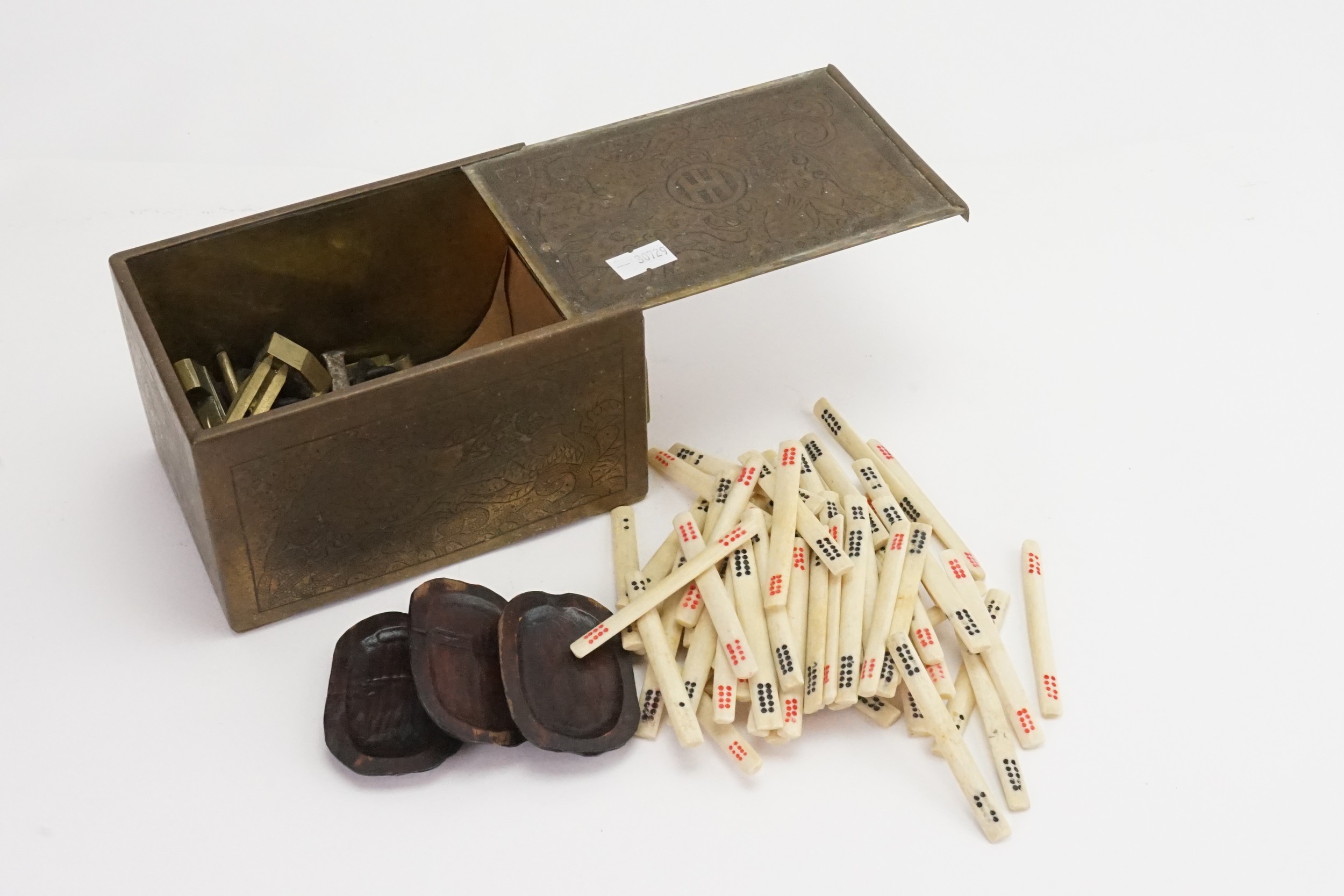 Ex Collection of Rev. John Gage Waller. A quantity of Mah-Jong Sticks ...