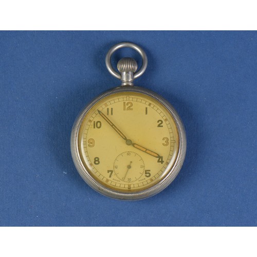 A "Bravingtons of London" Top Winding Silver Plated Pocket Watch. No ...
