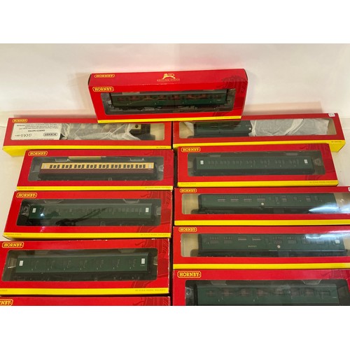 A Collection of 13 x Boxed Hornby Coaches to include Southern Region, a ...