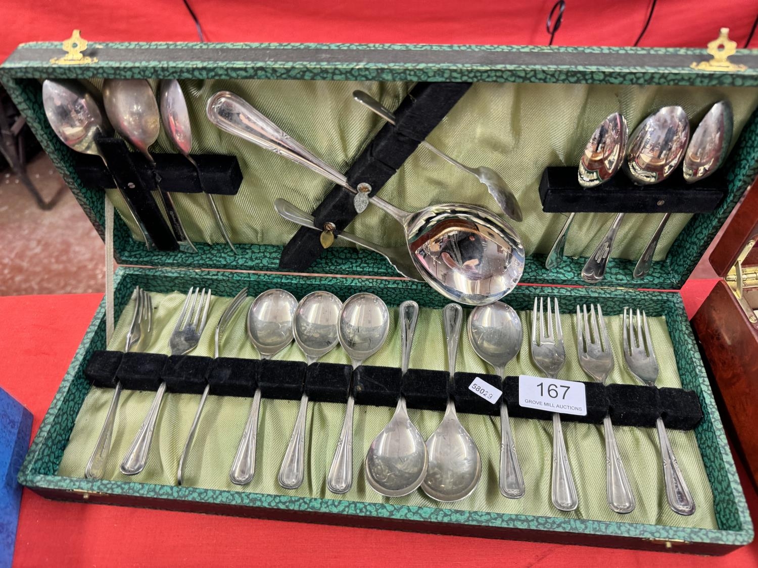 1950'S CASED ELKINGTON FRUIT/DESERT CUTLERY SET