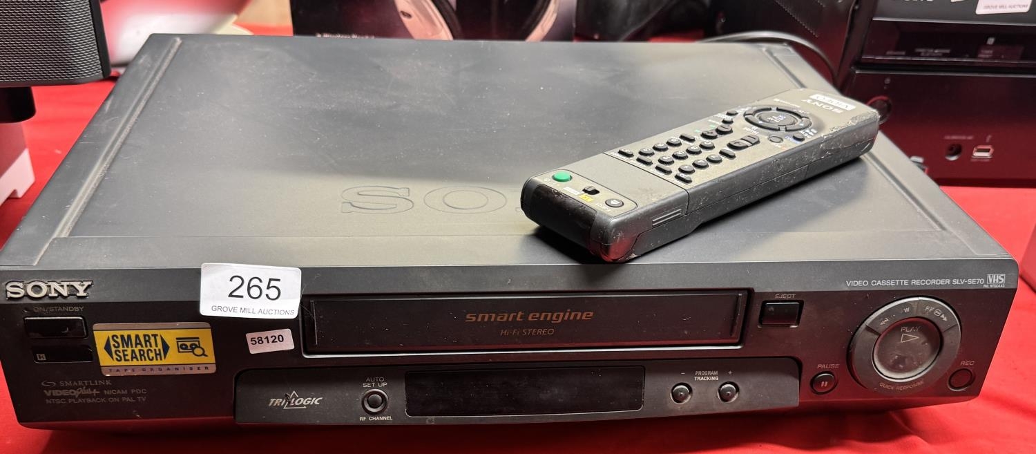 SONY VIDEO RECORDER (W/O-REMOTE WORKING)