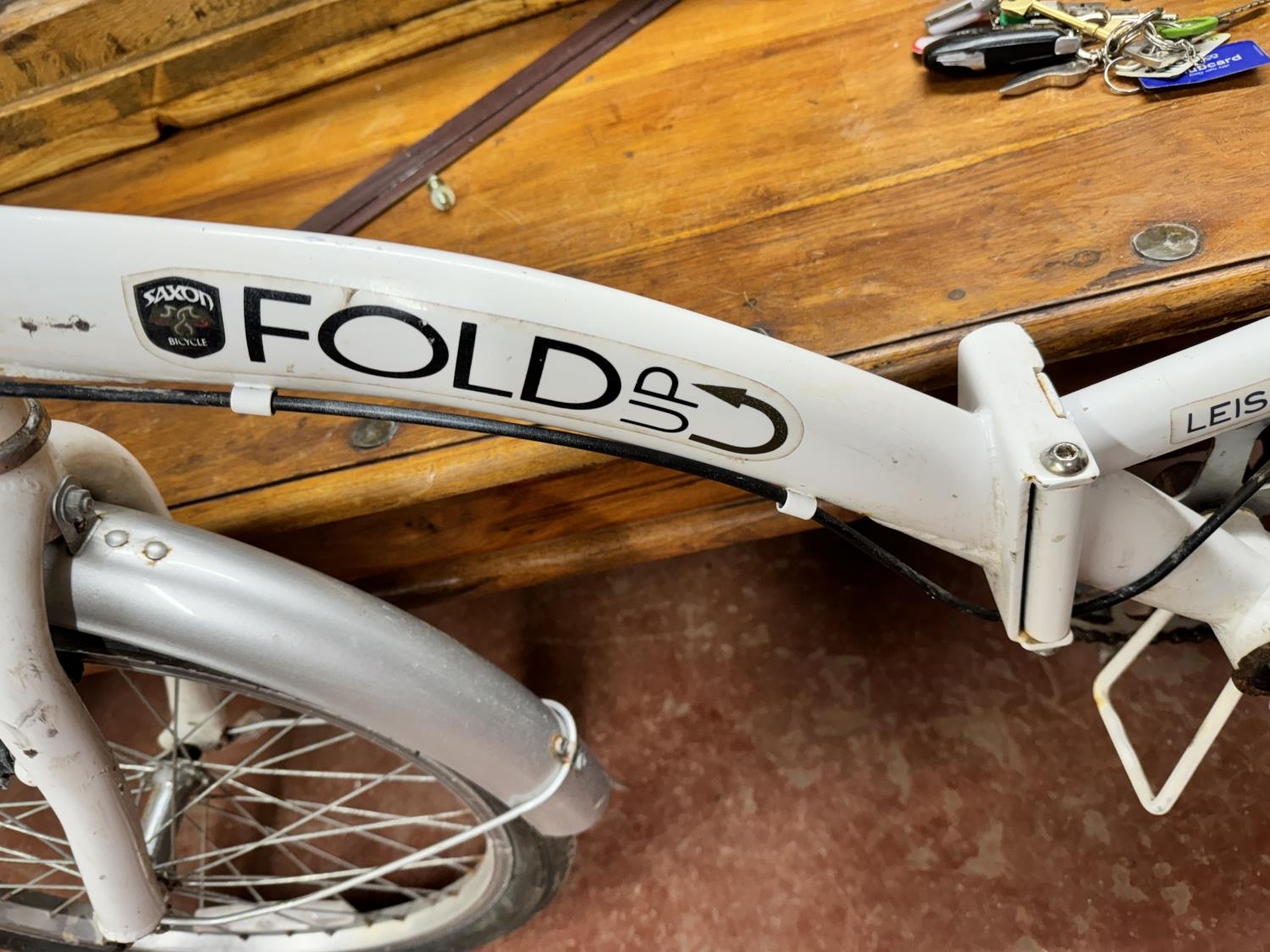 SAXON BICYCLES FOLD UP LEISURE FOLDER BIKE