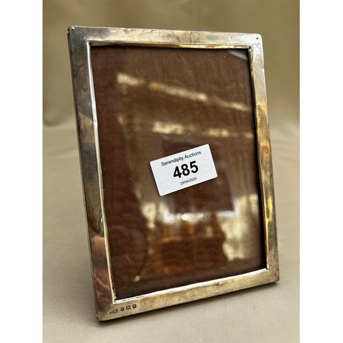 Silver picture frame (B'ham 1915 Henry Matthews) 16cm x 12cm