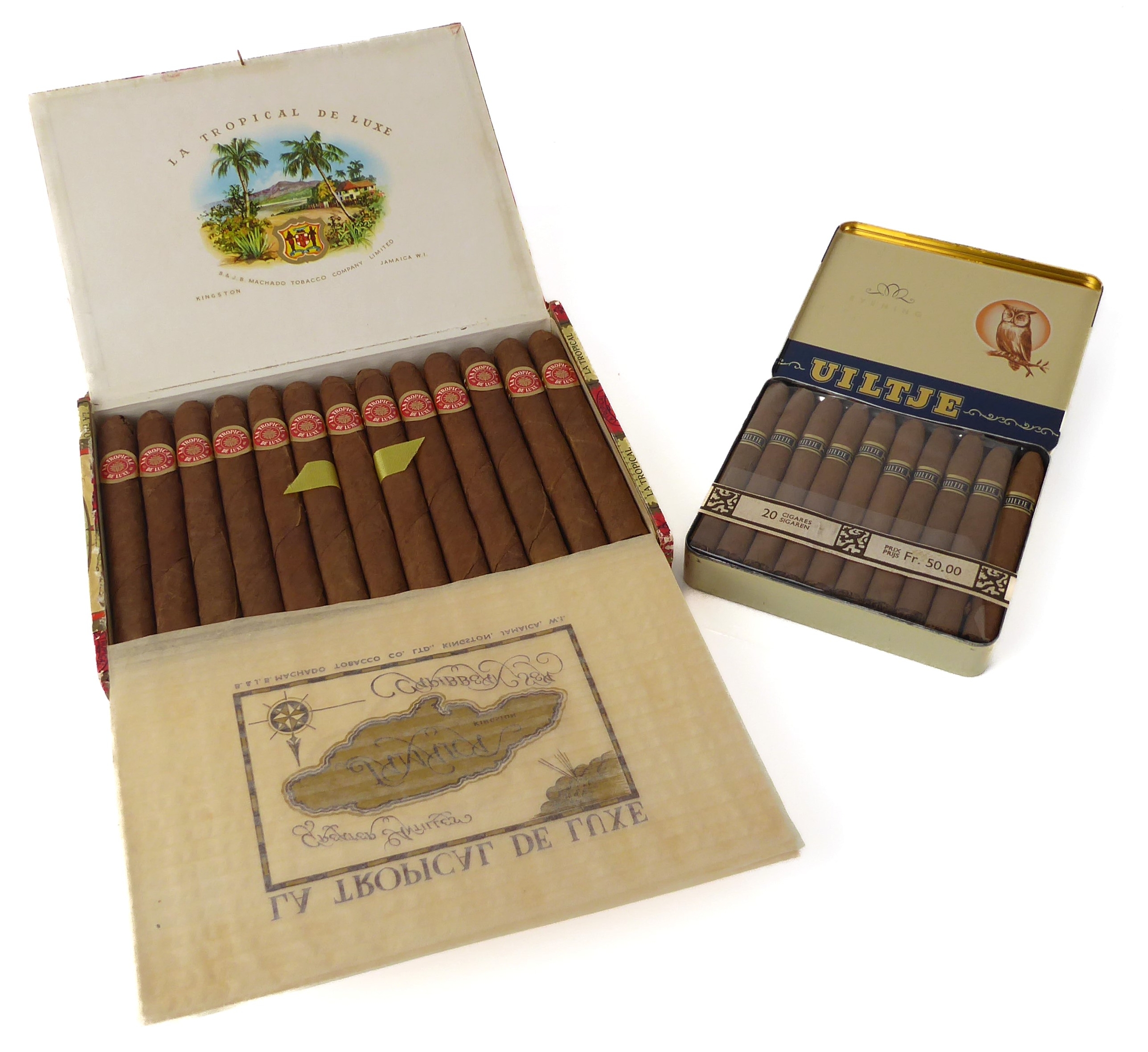 A box of 25 Jamaican La Tropical De Luxe Corona cigars - 5¼in. long, by ...