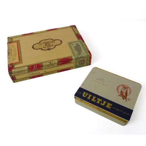 A box of 25 Jamaican La Tropical De Luxe Corona cigars - 5¼in. long, by ...