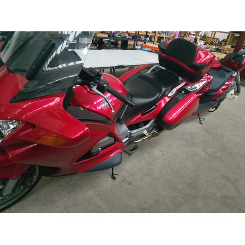 1300cc Honda pan European motorcycle, reg NX03 GJK mileage 33993 MOT 29 ...