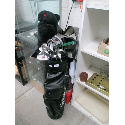 Howson golf bag with selection of Howson golf clubs