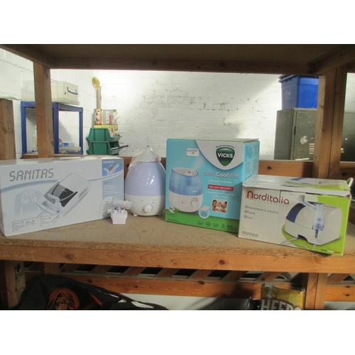 2 nebulizers and 2 humidifiers