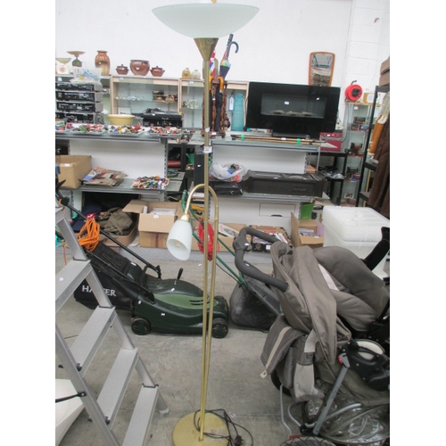 Modern uplighter