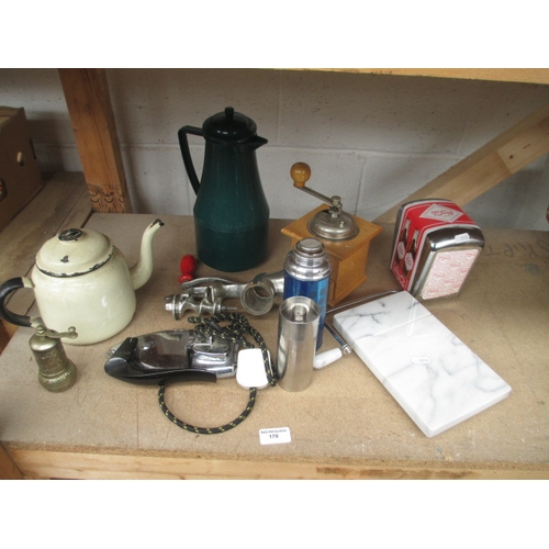 Lot inc old coffee grinder, cheese cutter, flask, vintage teapot, etc