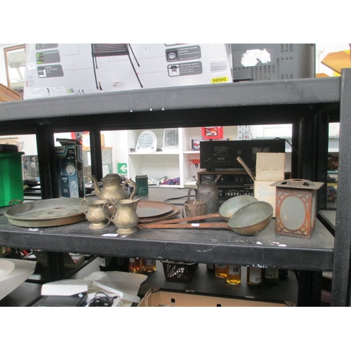 Collection of vintage metal ware