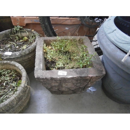 Cast concrete plant pot