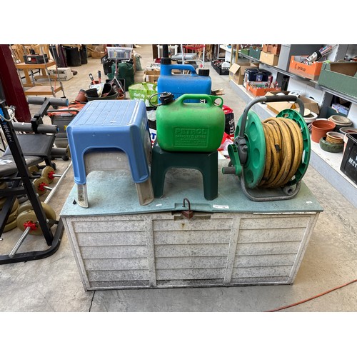 Lot inc plastic garden storage box, hosepipe and reel, three stools and ...