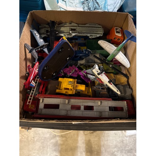 Collection of various diecast toys to include Dinky (Qty)