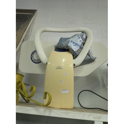 Clothing press