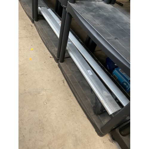Pair of car roof rails