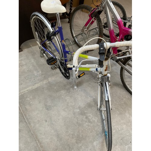 Raleigh Excel road bike