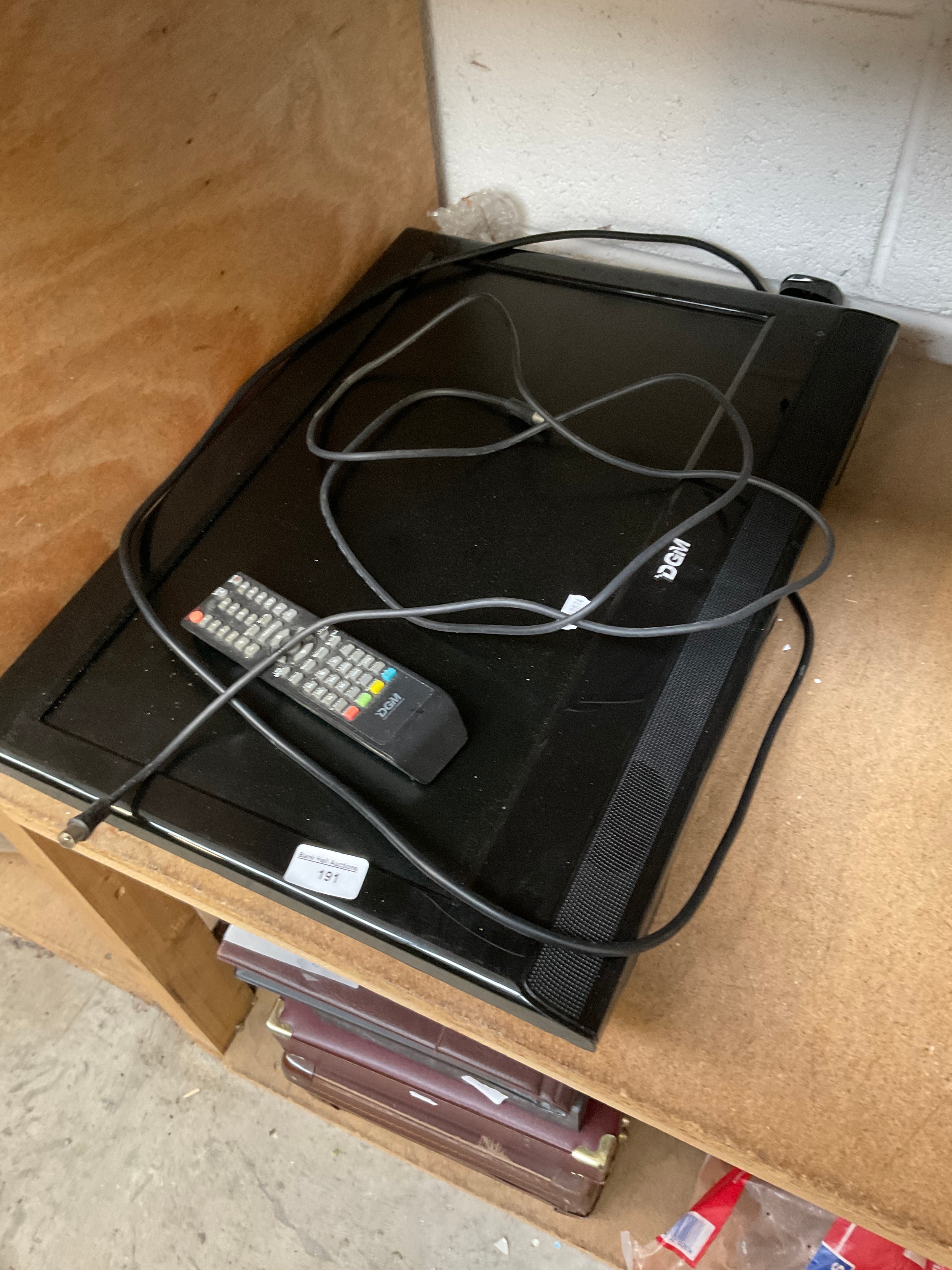 DGM 22" TV with remote