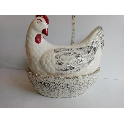 Ceramic Chicken Egg Storage