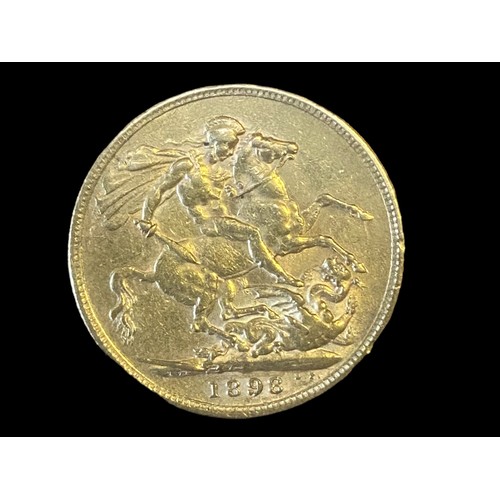A 1898 SOVEREIGN COIN