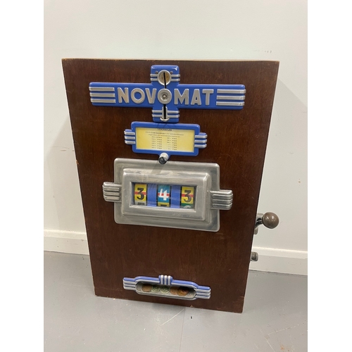 Vintage 1950's Novomat One Arm Bandit / Arcade / Penny Machine