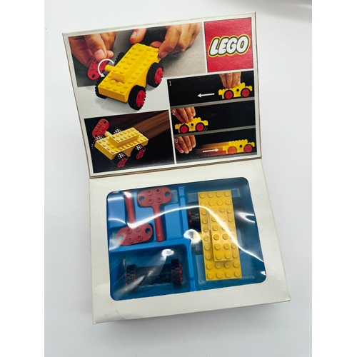 Vintage boxed Lego Set 890 + Lego Trains 112-2 + extras