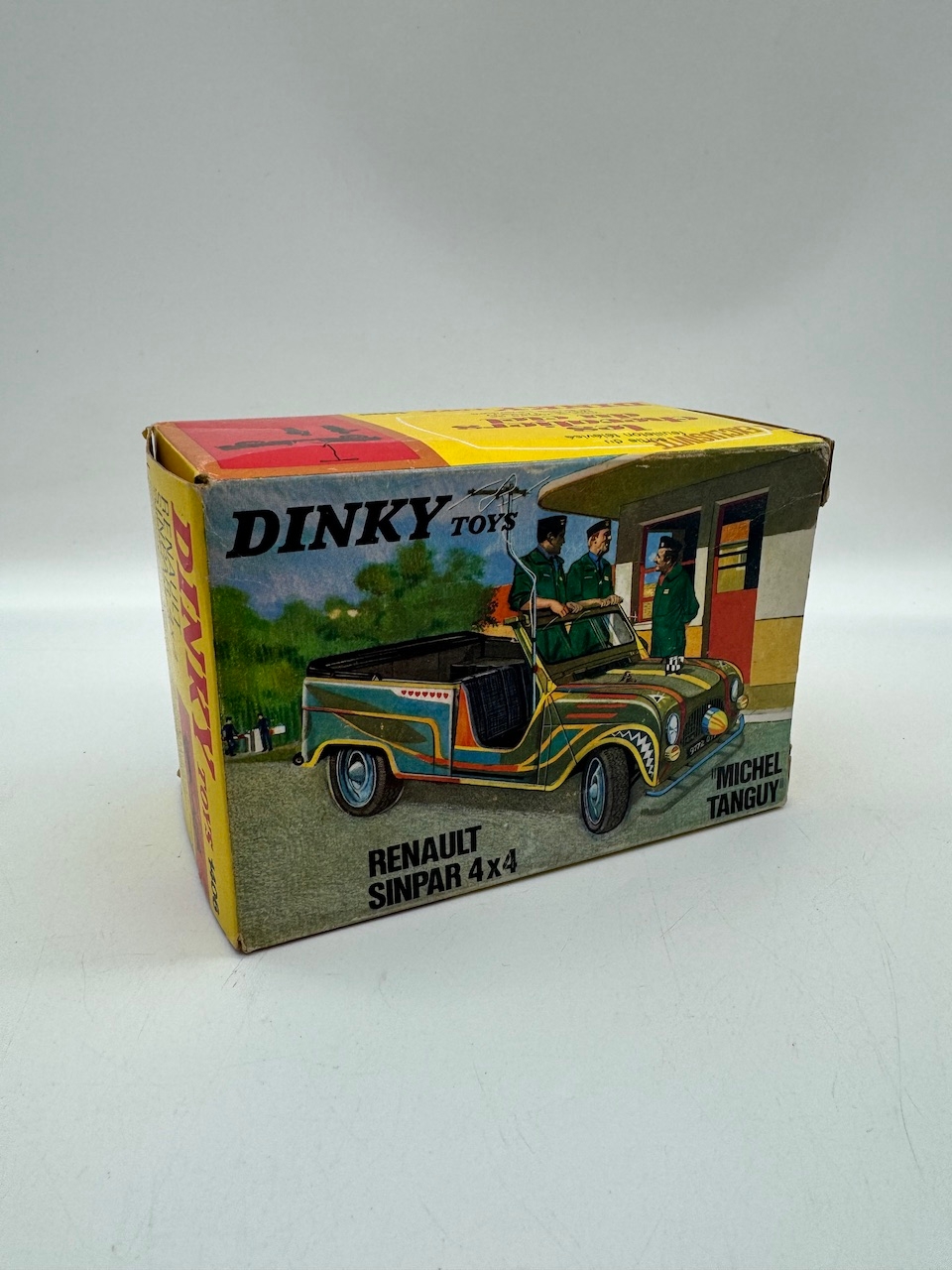 French Dinky Toys 1406 Renault Sinpar 4x4 - Complete in Box