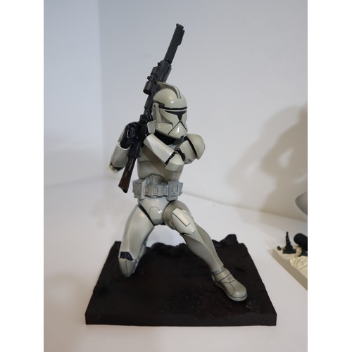 Kotobukiya ArtFX 1/7 Scale Clone Trooper 501st Legion, Snow Trooper ...