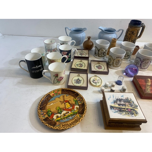 Collection of collectables including trinkets, jugs, hanging plates ...