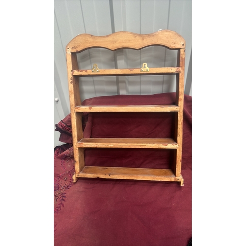 Wall-mounted pine display shelf, scalloped crest and serpentine stiles ...