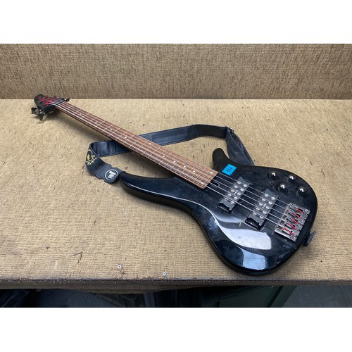 Yamaha BB515 bass.