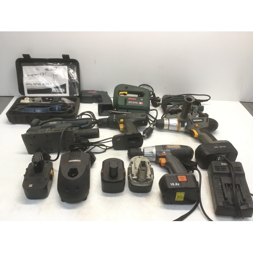 Mixed electrical and battery powered tools