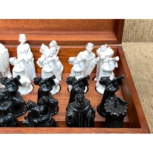 Stunning limited edition chess set in an oak wooden box. "The Herald ...