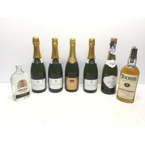 A collection of Alcohol including Champagne and Teachers whiskey