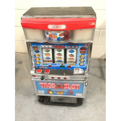 Vintage Japanese Pachislo Taco Token Slot Machine With Tokens & Key ...