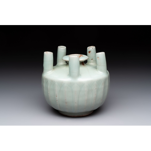 A Chinese Longquan celadon quintuple-neck vase, YuanH.: 13 cm