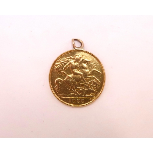 A Mounted 22ct Gold Half Sovereign. Weight: 4g