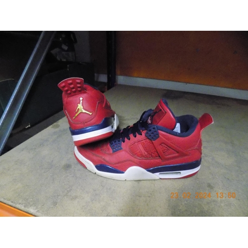 Pair of Air Jordans Size 9.5