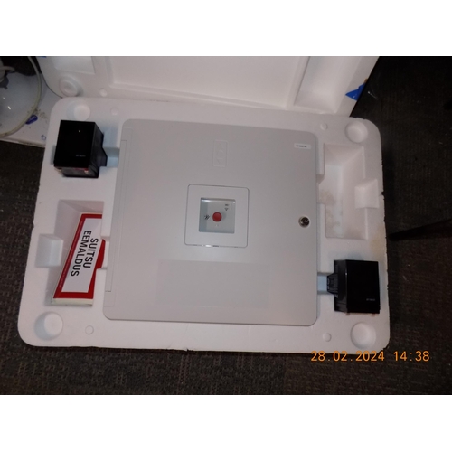 New Velux KFX 210 Smoke AOV Ventilated Electric Window Control Panel ...