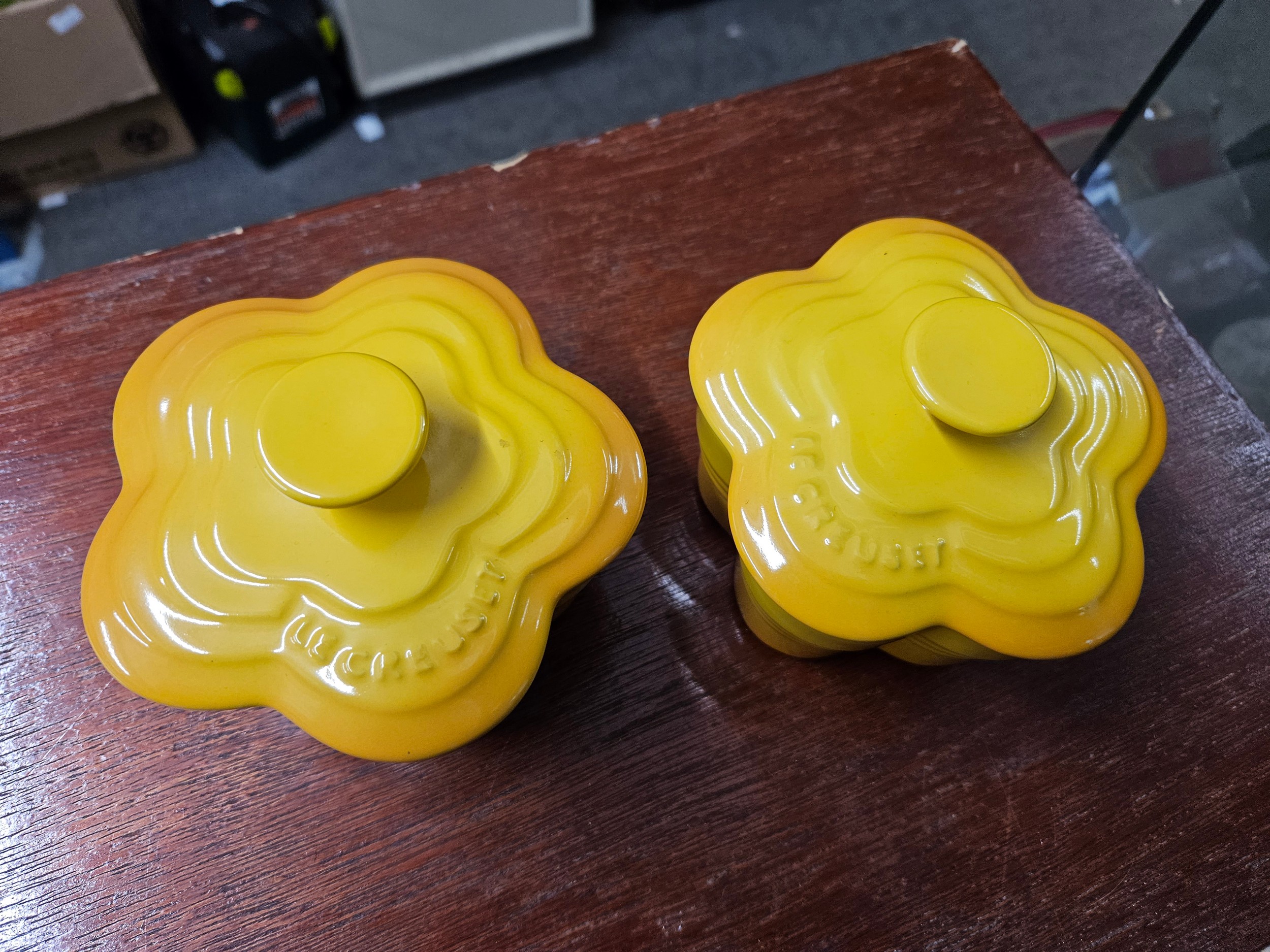 2 Le Cresuet Pots