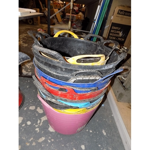 Selection of Builders Buckets