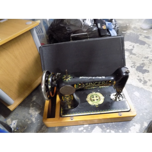 Singer Sewing Machine