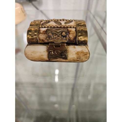 Bone Trinket Box