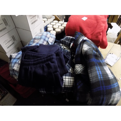 3 Padded Jackets and a Pair of Tracksuit Bottoms Size L