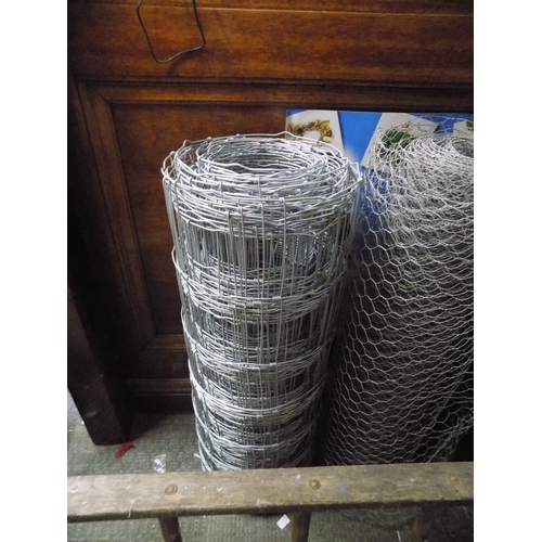 1 Roll of Metal Fencing