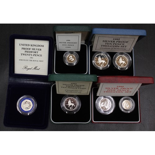Silver proof and silver proof piedfort coins (7) comprising 1990 ...