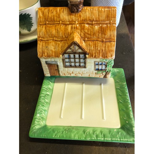 A Beswick Ware "Cottage Butter Dish" No 251