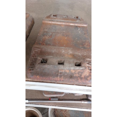 3 VINTAGE CAST RAILWAY TRACK HOLDERS