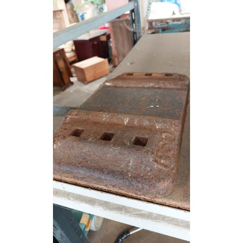 3 VINTAGE CAST RAILWAY TRACK HOLDERS